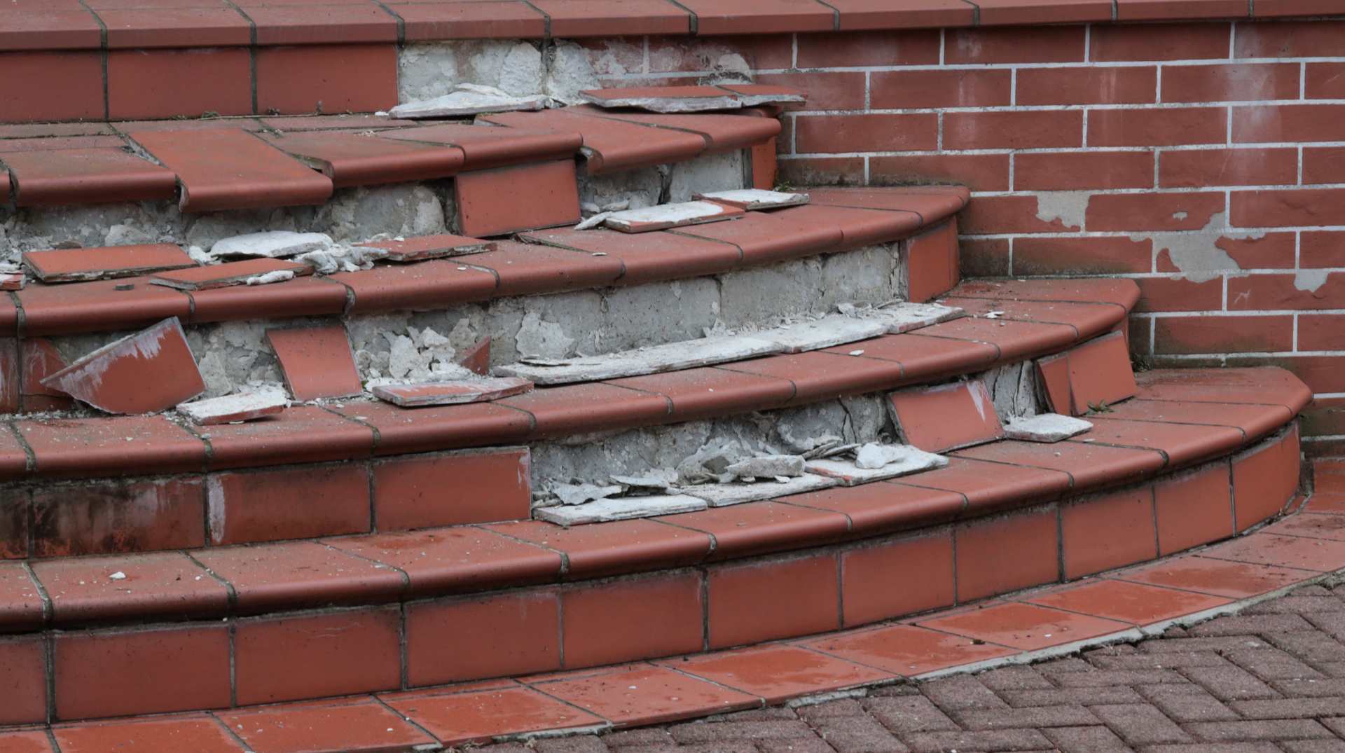 Comment détecter et corriger un tassement différentiel